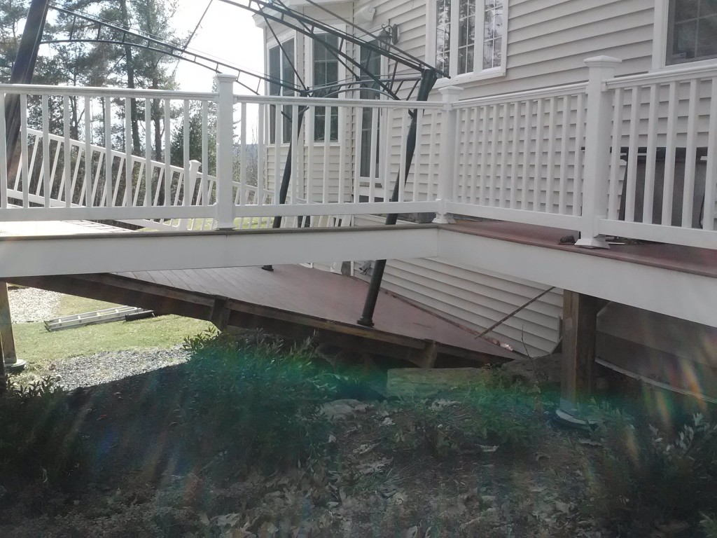 How to prevent your deck from falling down, use Lag Bolts | Allen ...